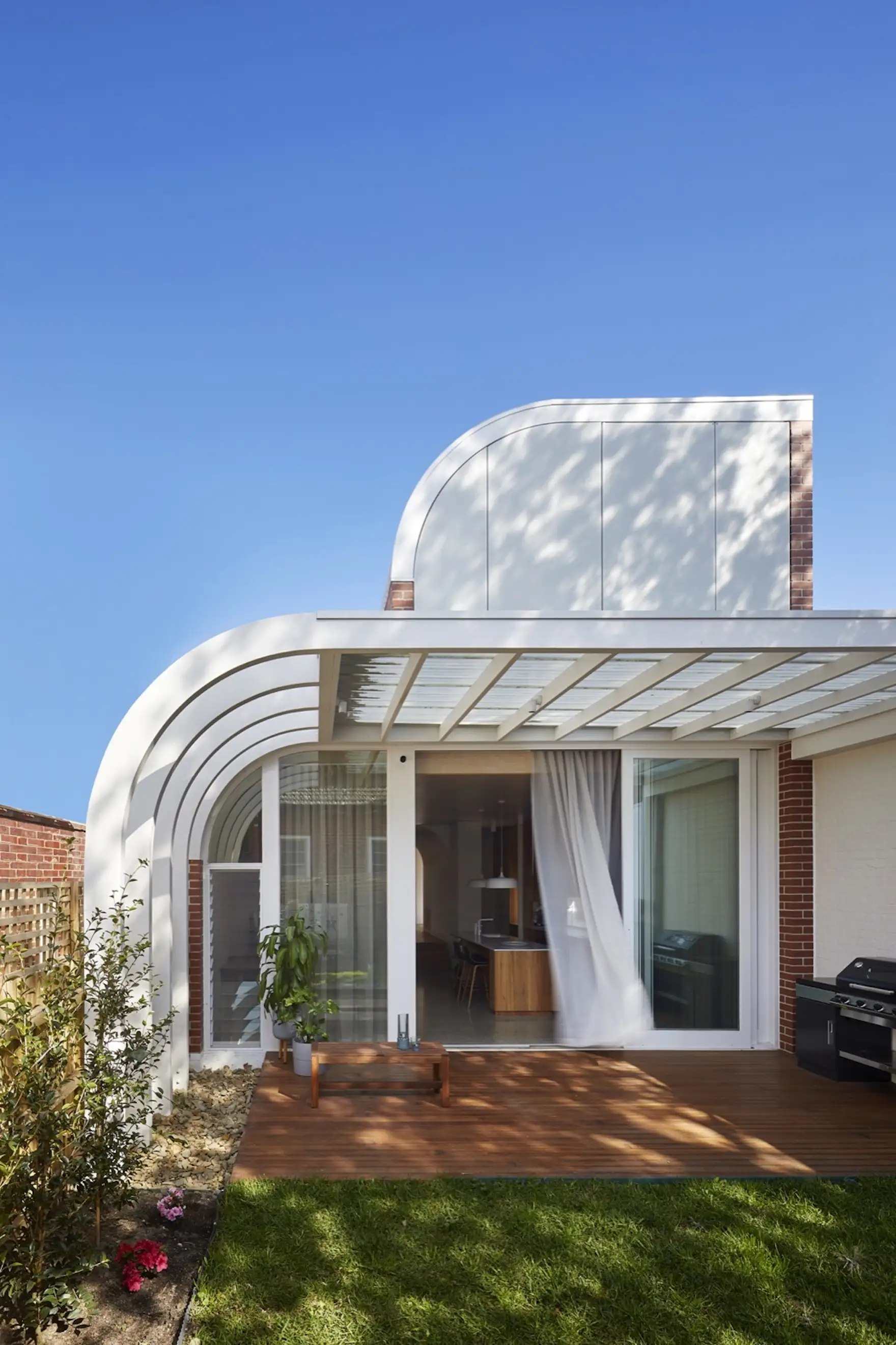 Deco House by Mihaly Slocombe - Dwell