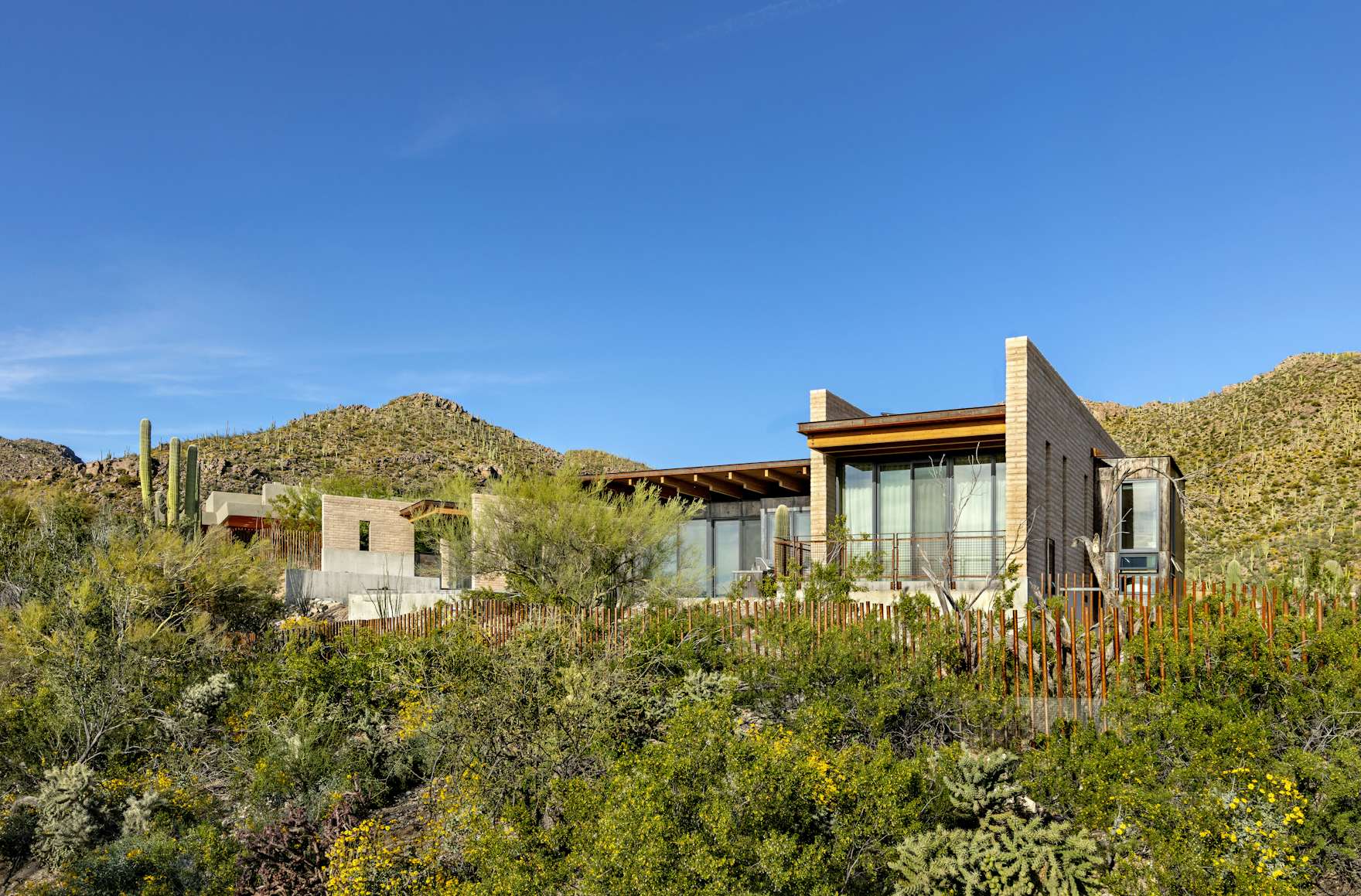 Top 5 Modern Desert Home Designs - Dwell