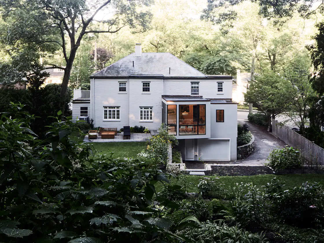 Photo 2 of 7 in Chestnut Hill Addition by Helios Design Group - Dwell