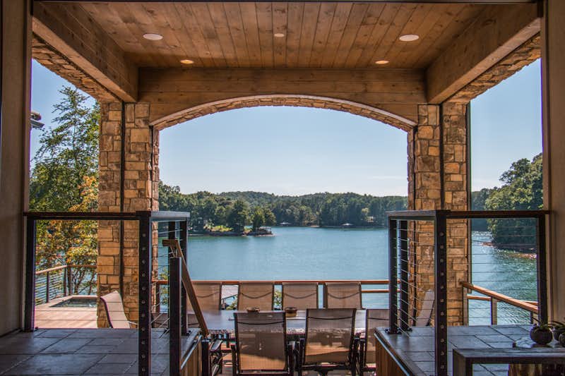 Modern Mediterranean Lake House (49 Photos) - Dwell