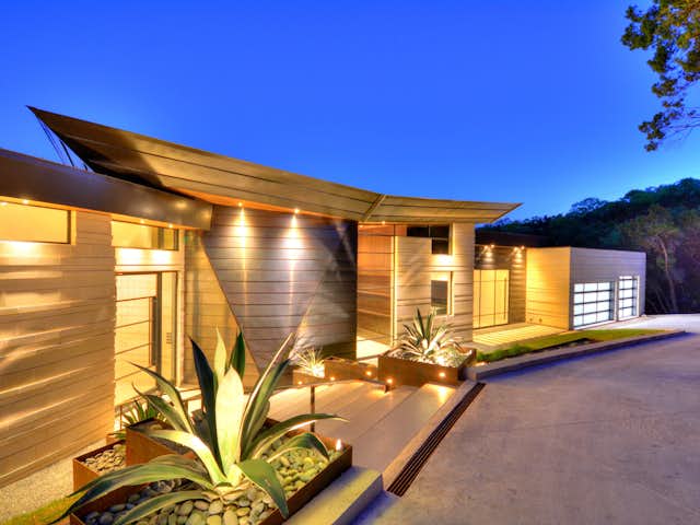 The Vinyl House (13 Photos) - Dwell