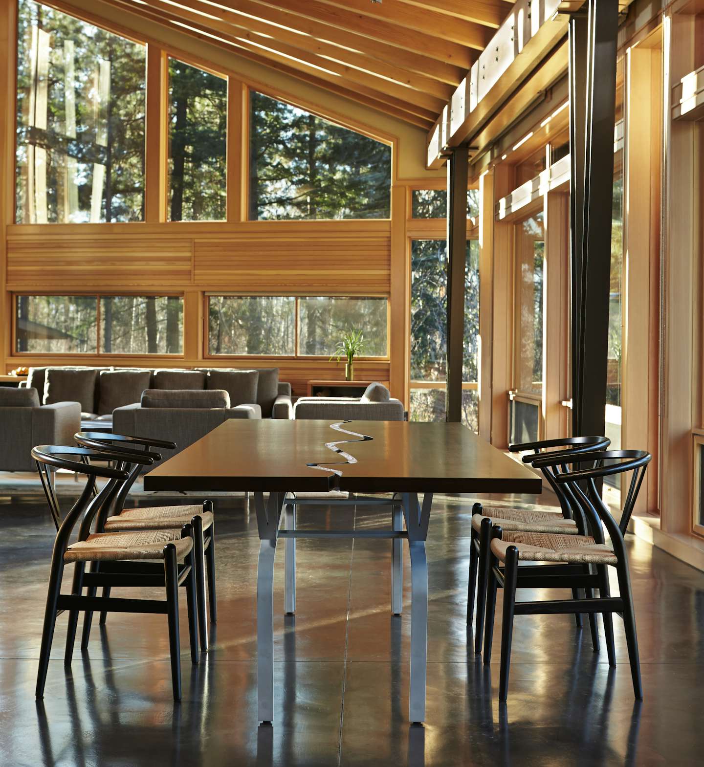 Mazama House (15 Photos) - Dwell
