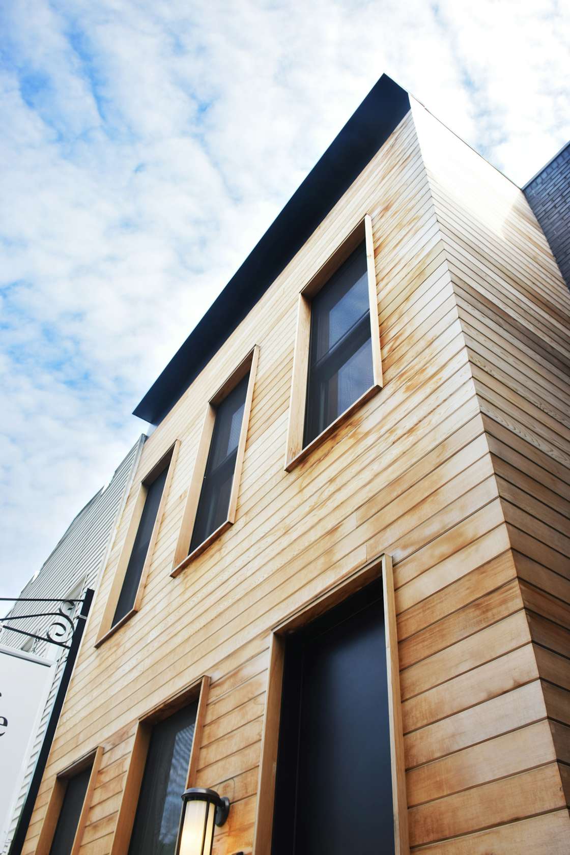 Kangaroo House (15 Photos) - Dwell