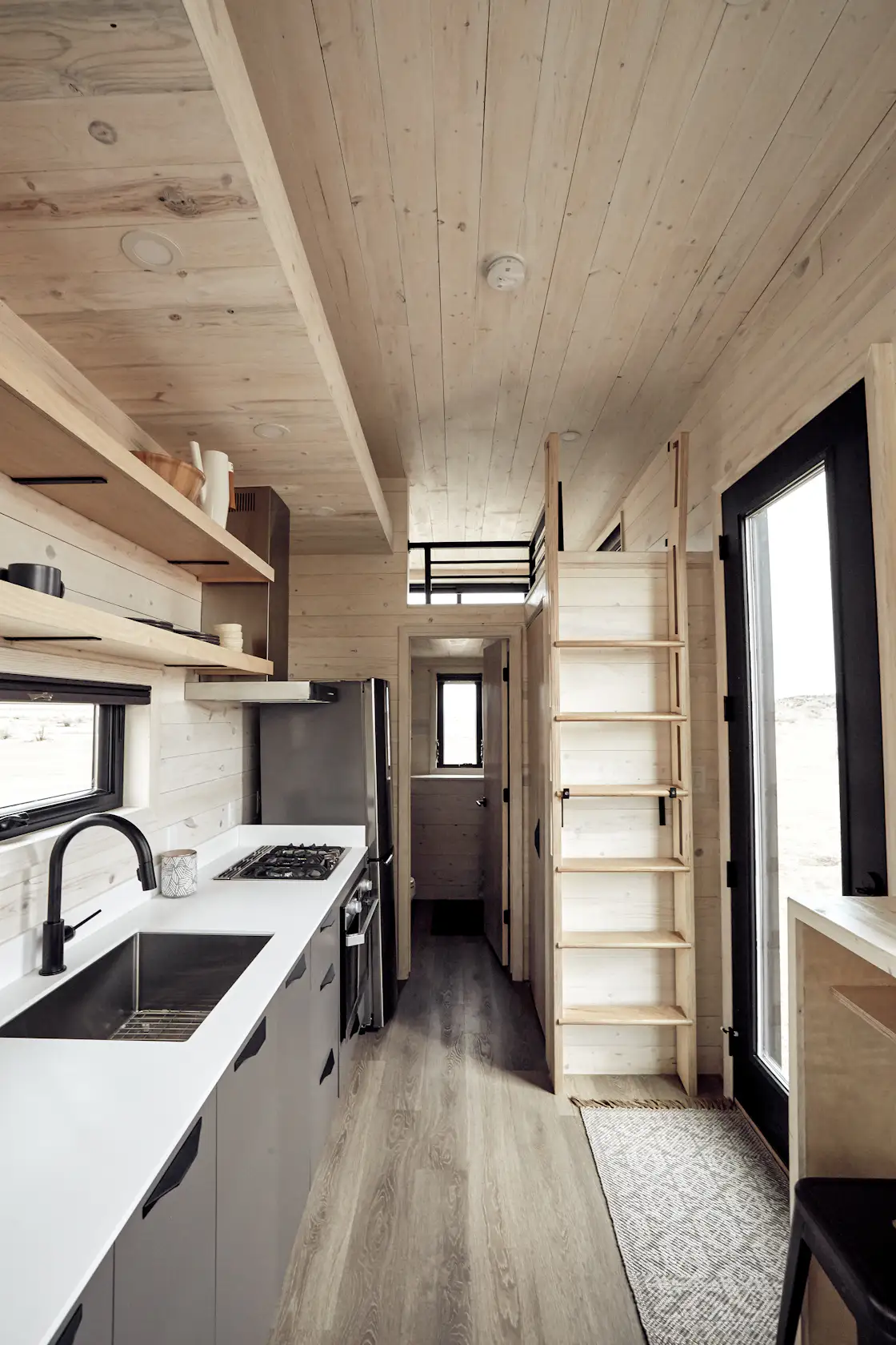 Photo 14 of 26 in Land Ark RV - Drake by Brian Buzarde - Dwell