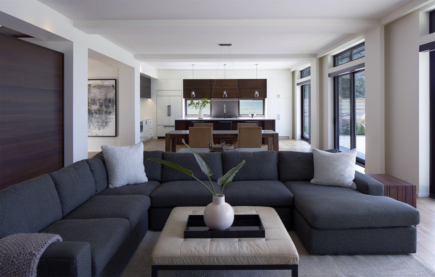 Photo 13 of 14 in Modern Salt Box by Charlie & Co Design - Dwell