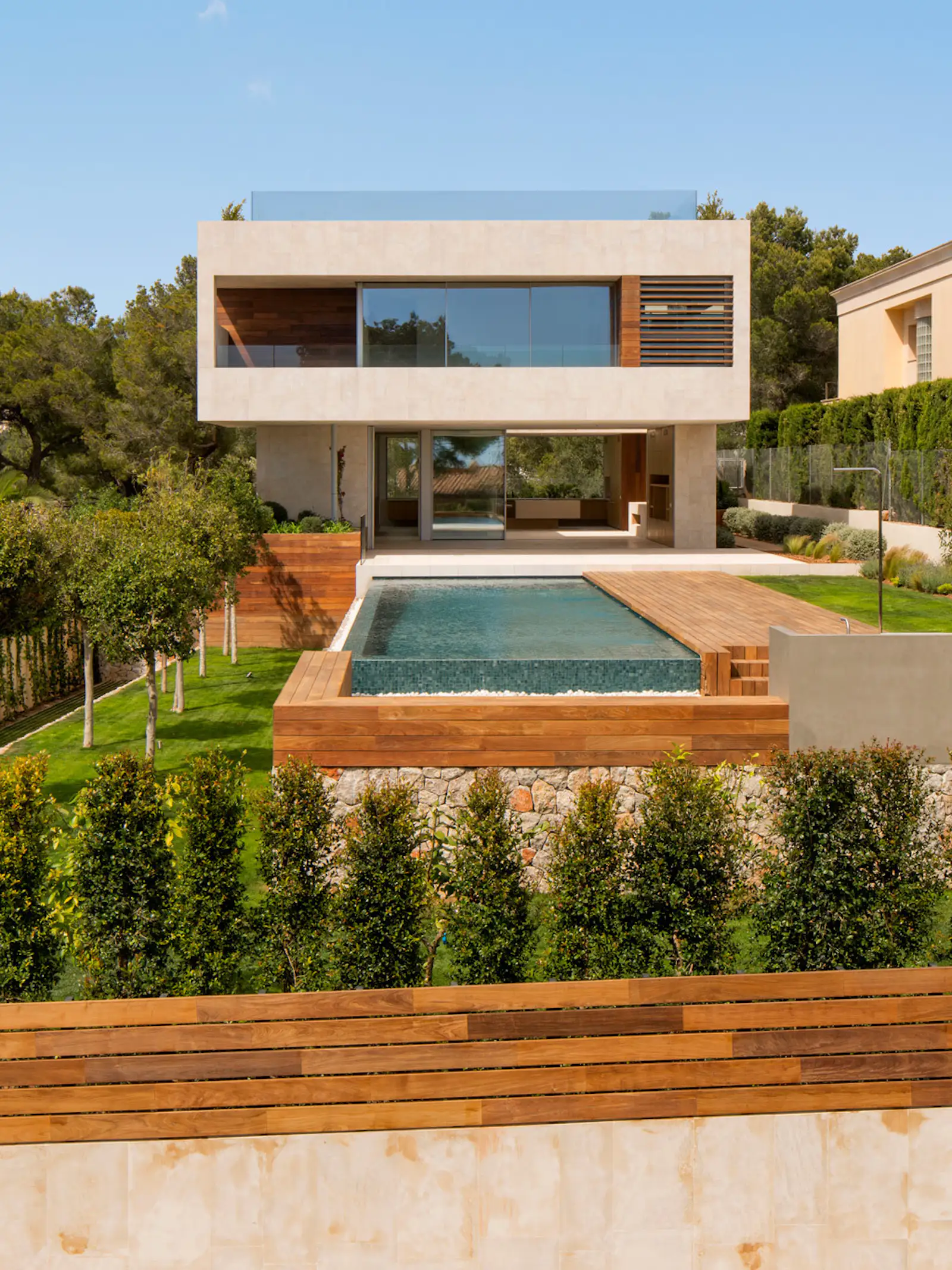 Photo 1 of 16 in M3 House by OLARQ Osvaldo Luppi Architects - Dwell