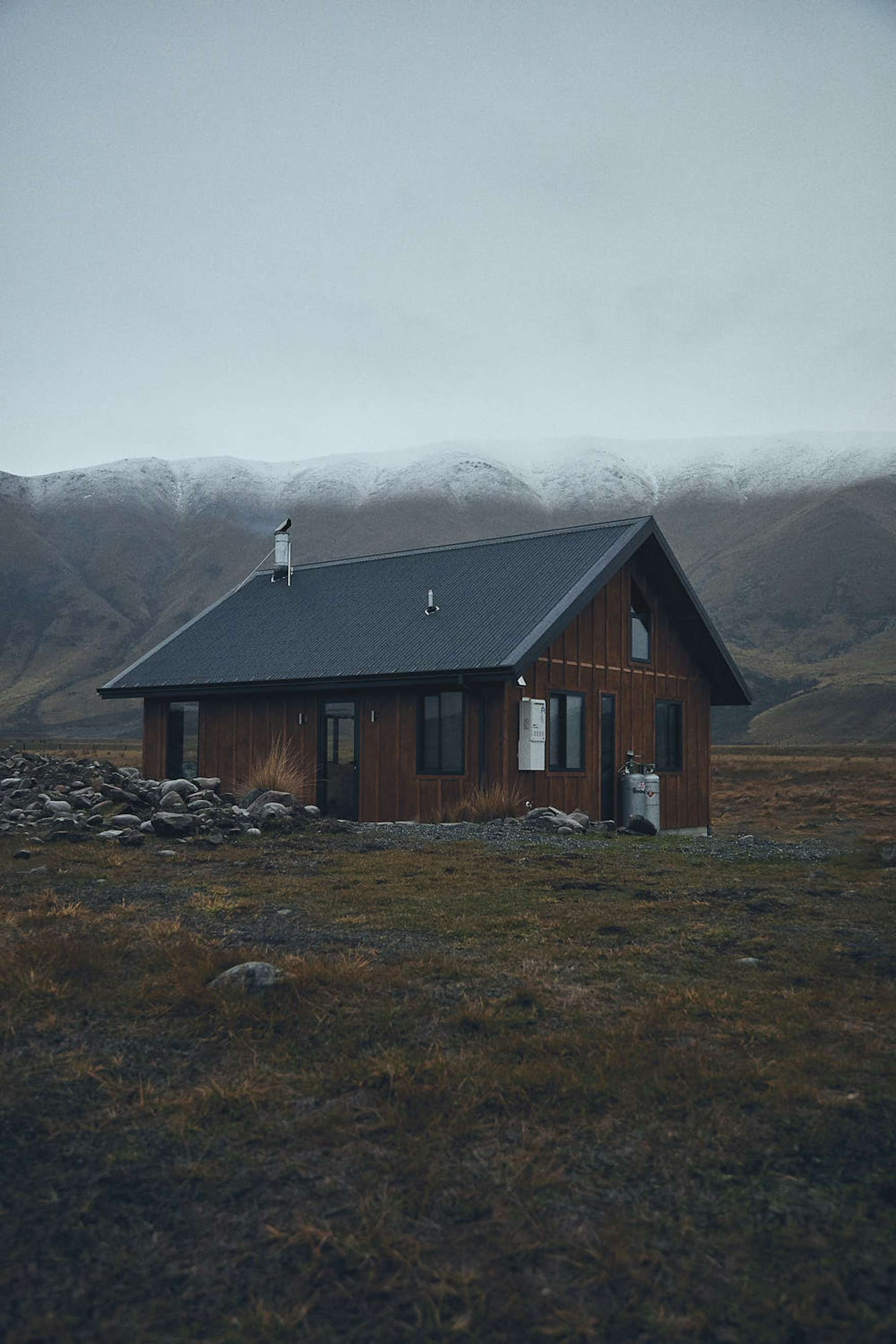 Photo 4 of 6 in Top 5 Cabins of the Week That Bring Warmth to the ...