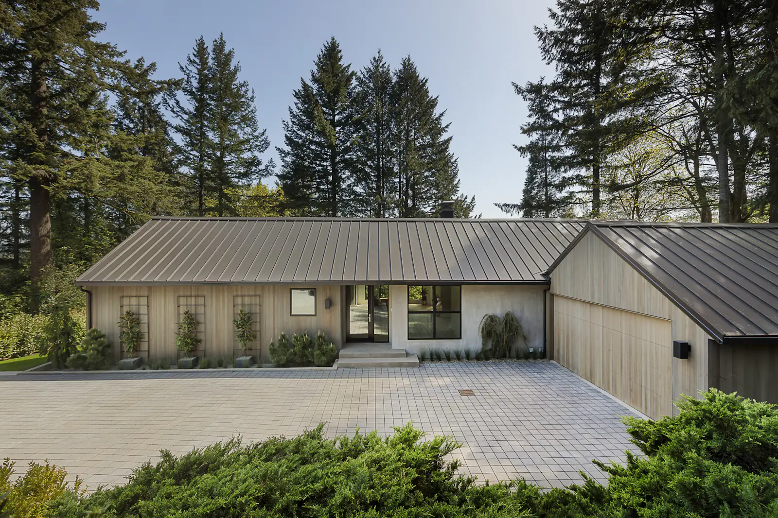 Burton House (17 Photos) - Dwell