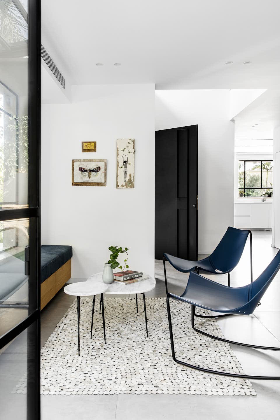 MG House (41 Photos) - Dwell