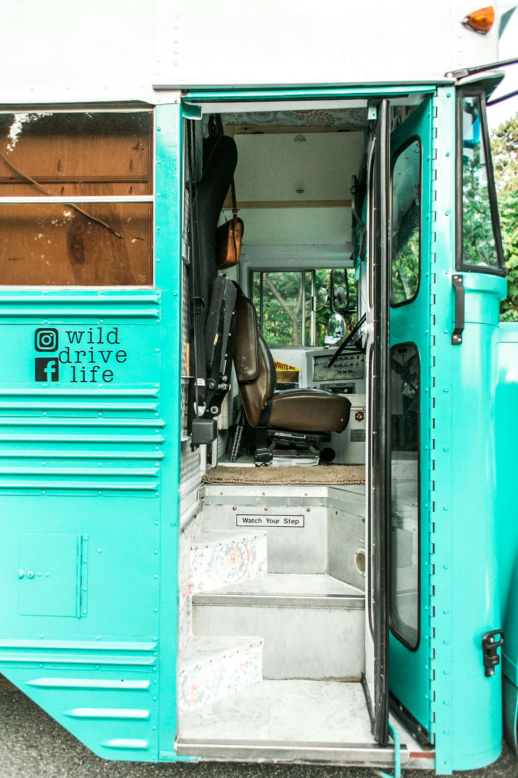 The Wild Drive Life Bus (14 Photos) - Dwell