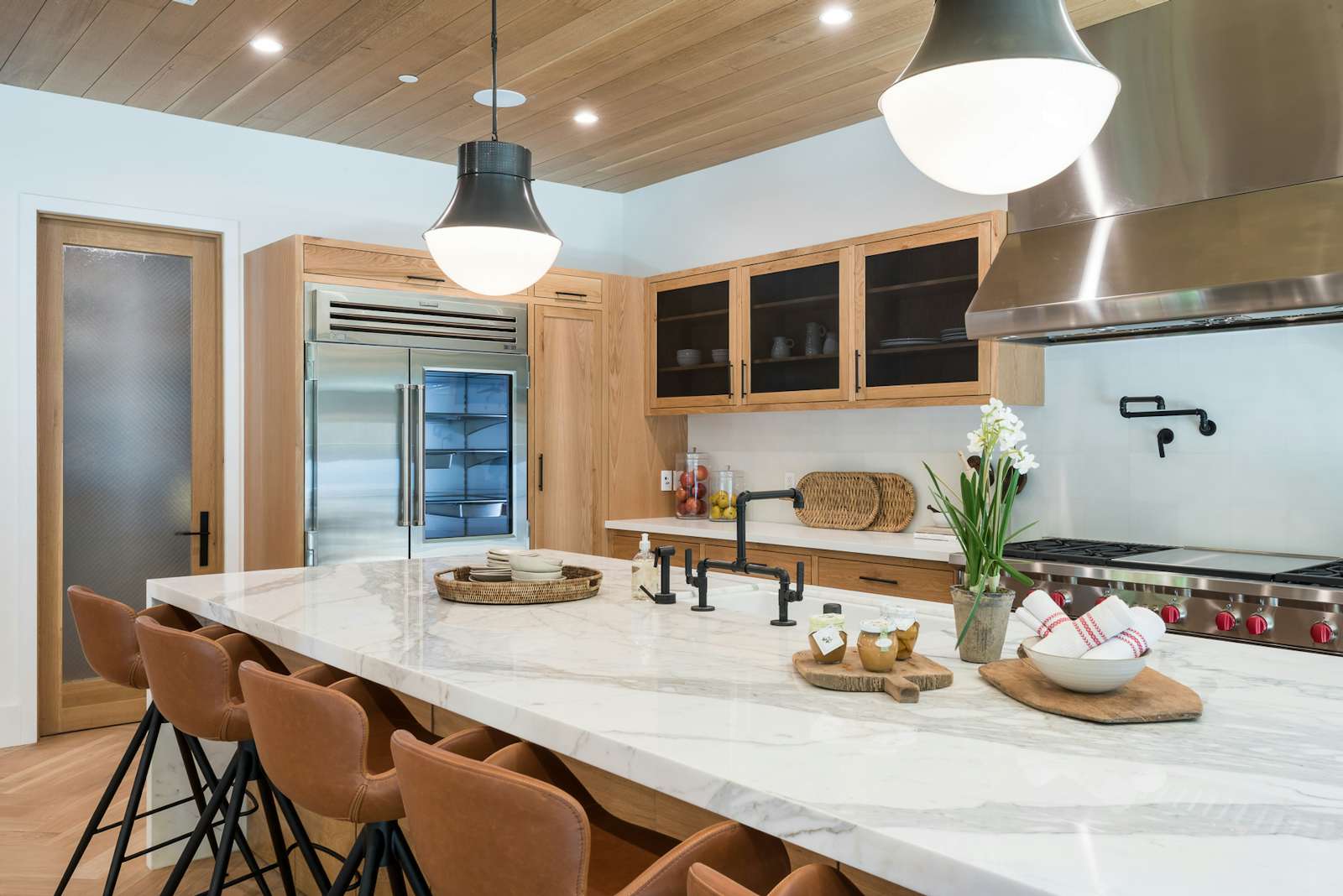 Photo 17 of 60 in One of a Kind New Construction by The Dinsky Team - Dwell