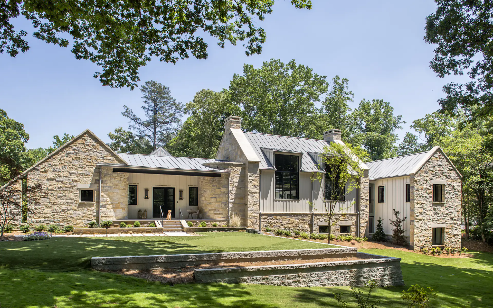 Modern Custom Farmhouse posted by Julie Marcigliano (14 Photos) - Dwell