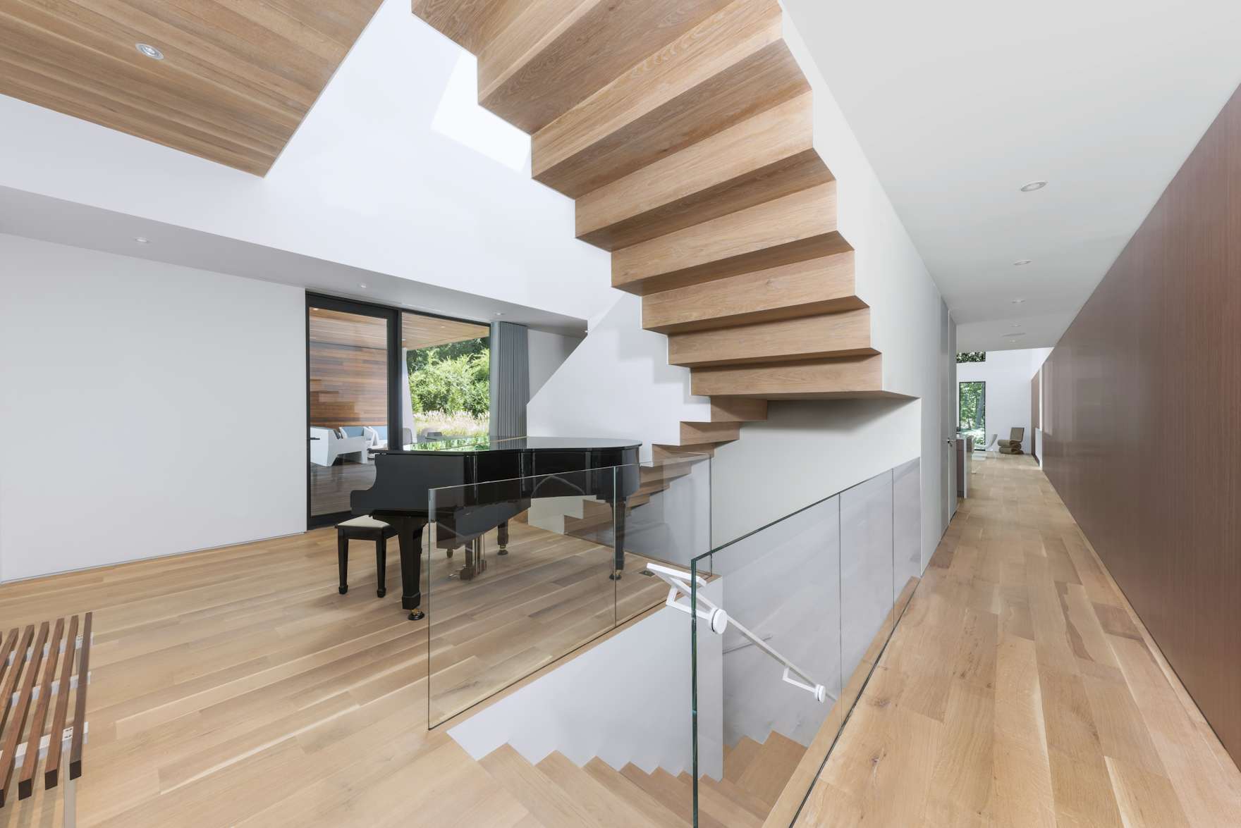 Photo 5 of 16 in Split Box House by DiG Architects - Dwell