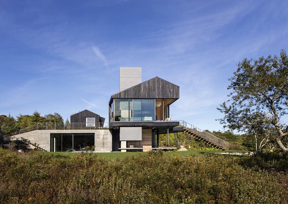 Chilmark House (23 Photos) - Dwell
