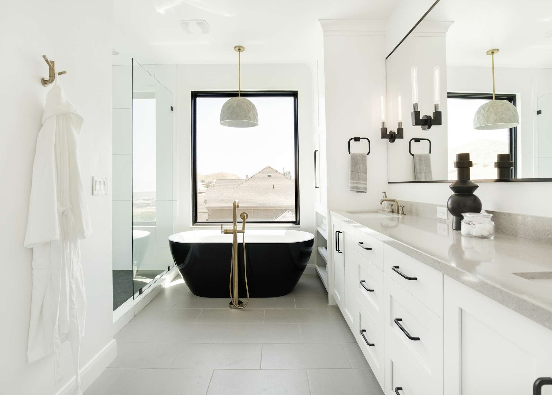 Photo 7 of 17 in Modern Farmhouse by Ezra Lee Design+Build - Dwell