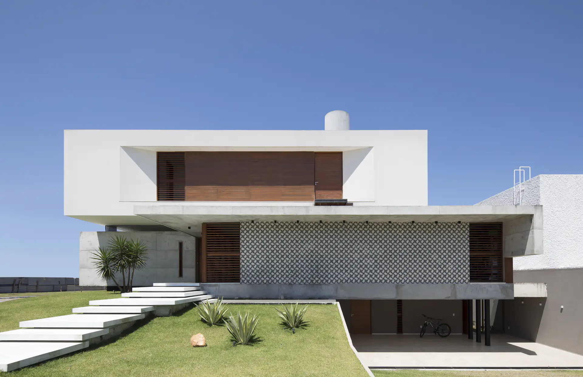 IF House (71 Photos) - Dwell