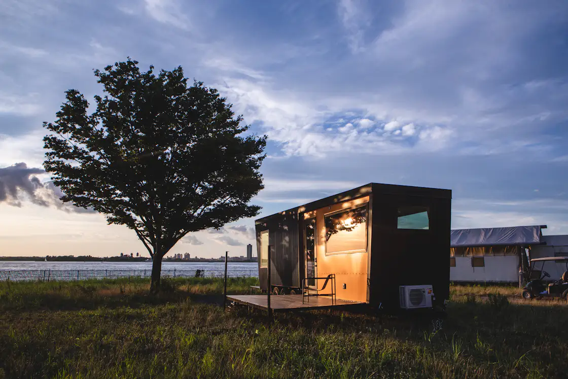 Outlook Shelter (10 Photos) - Dwell