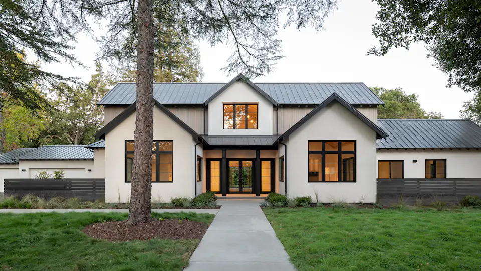 Elegant Farmhouse (19 Photos) - Dwell