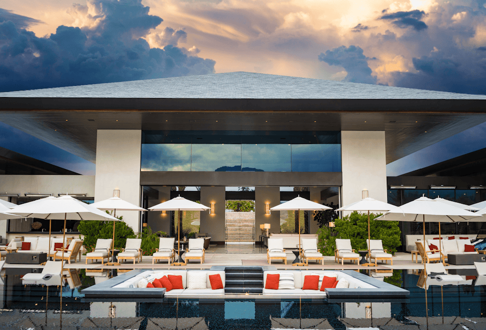 Photo 7 of 18 in Zenyara by Meredith Reed - Dwell