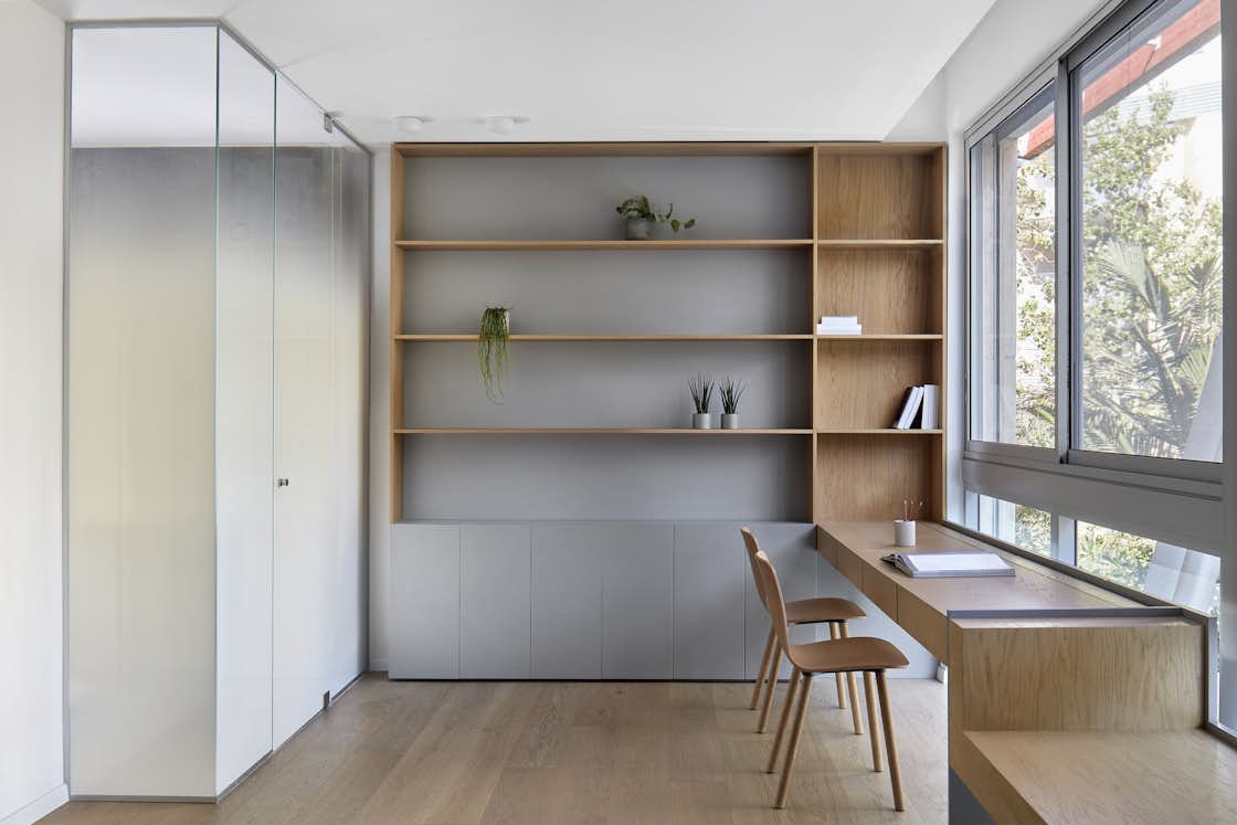 Photo 6 of 14 in Urban Zen House by Shira Lavi BD - Dwell