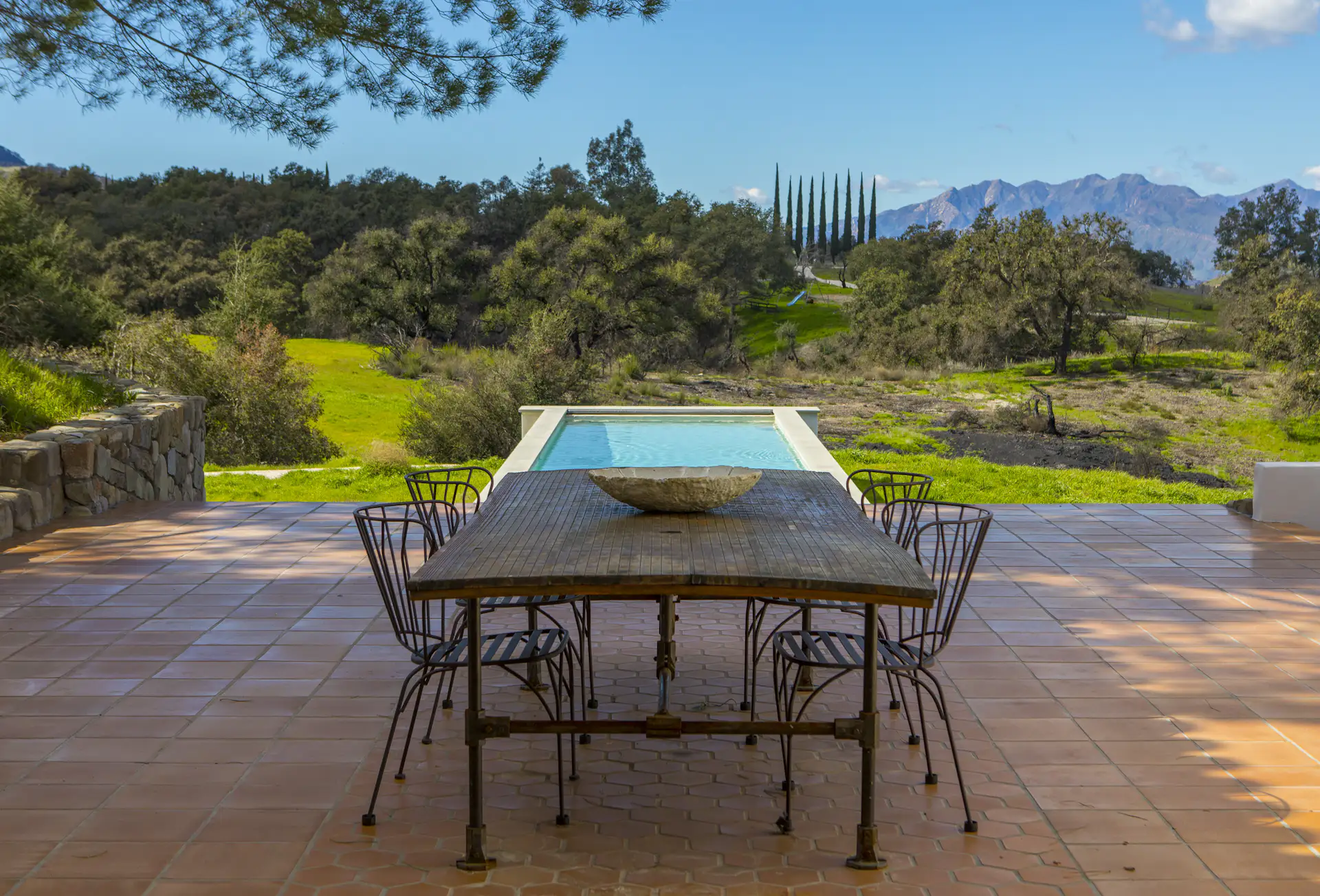 Photo 6 of 14 in Refined Upper Ojai Country Living by Luke Ebbin - Dwell
