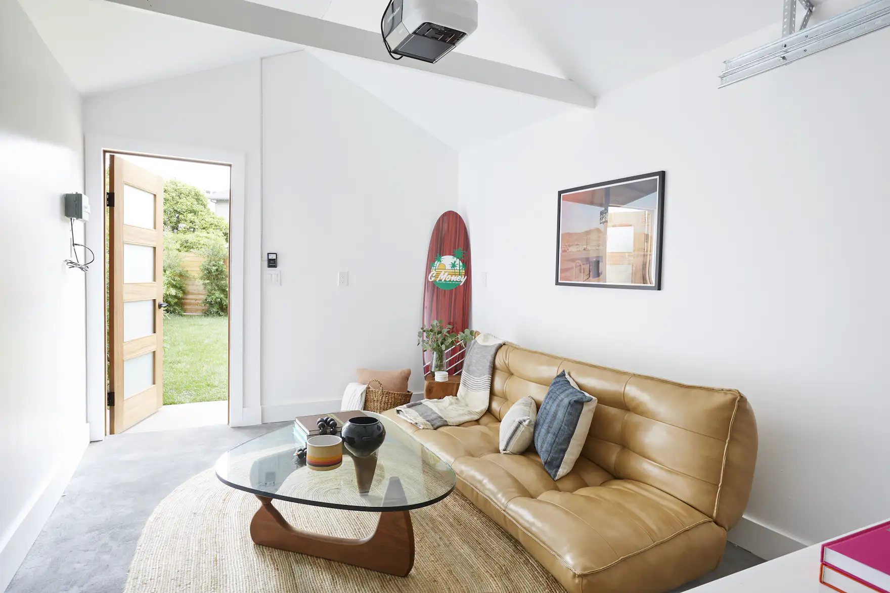 Photo 11 of 11 in Before & After: A Washed-Up Venice Beach Shack ...
