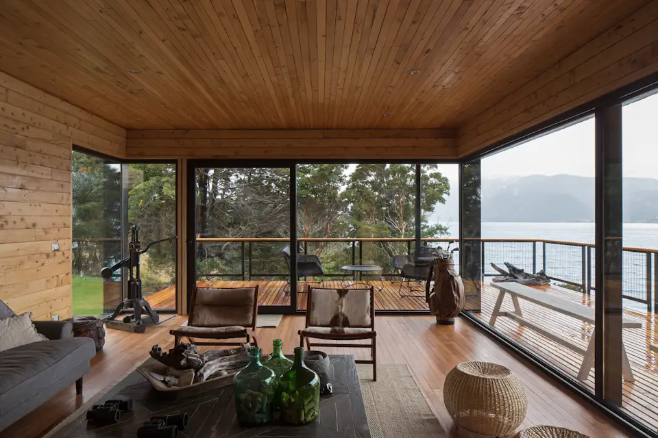 Photo 3 of 15 in Hats House by SAA arquitectura + territorio by Nico ...