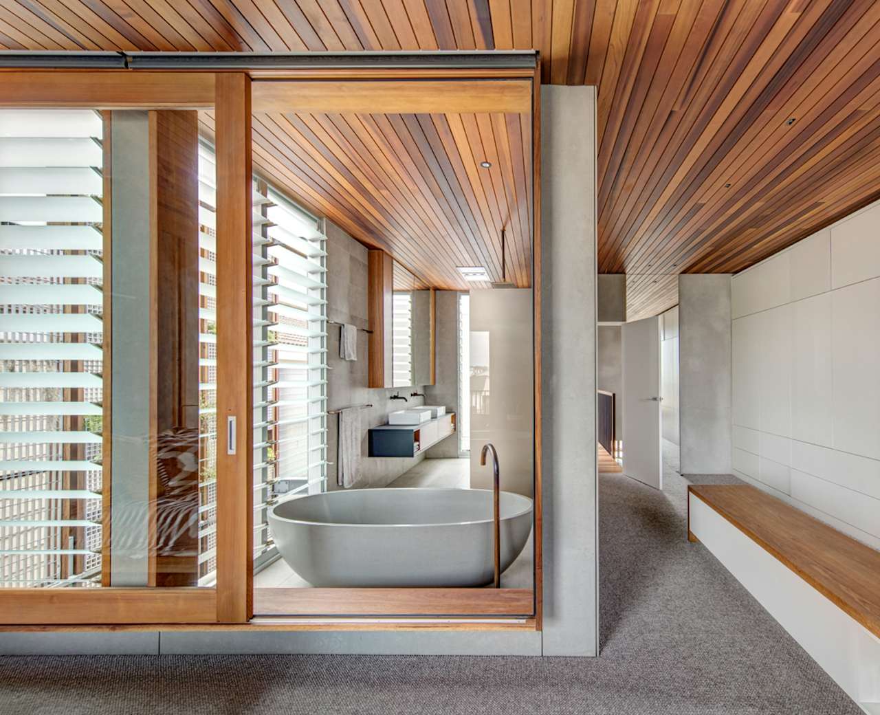 Living Screen House (10 Photos) - Dwell