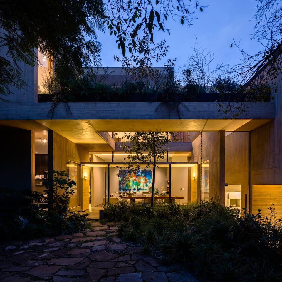 Photo 4 of 8 in This Mexico City Home Features a Garden at Every Level ...