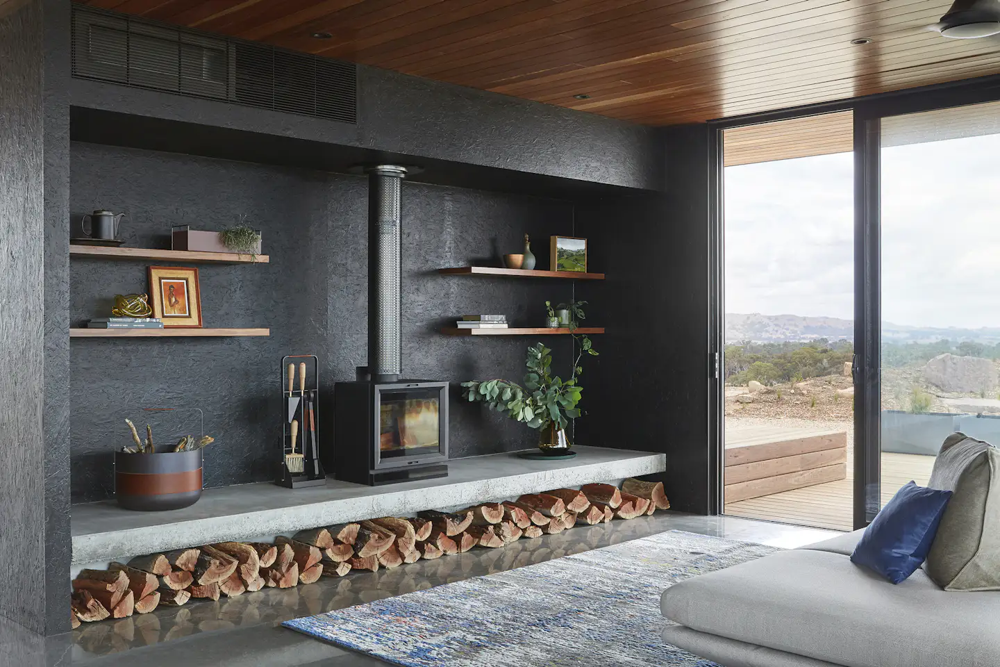 Photo 10 of 15 in This Off-Grid House in Australia Is Designed to ...
