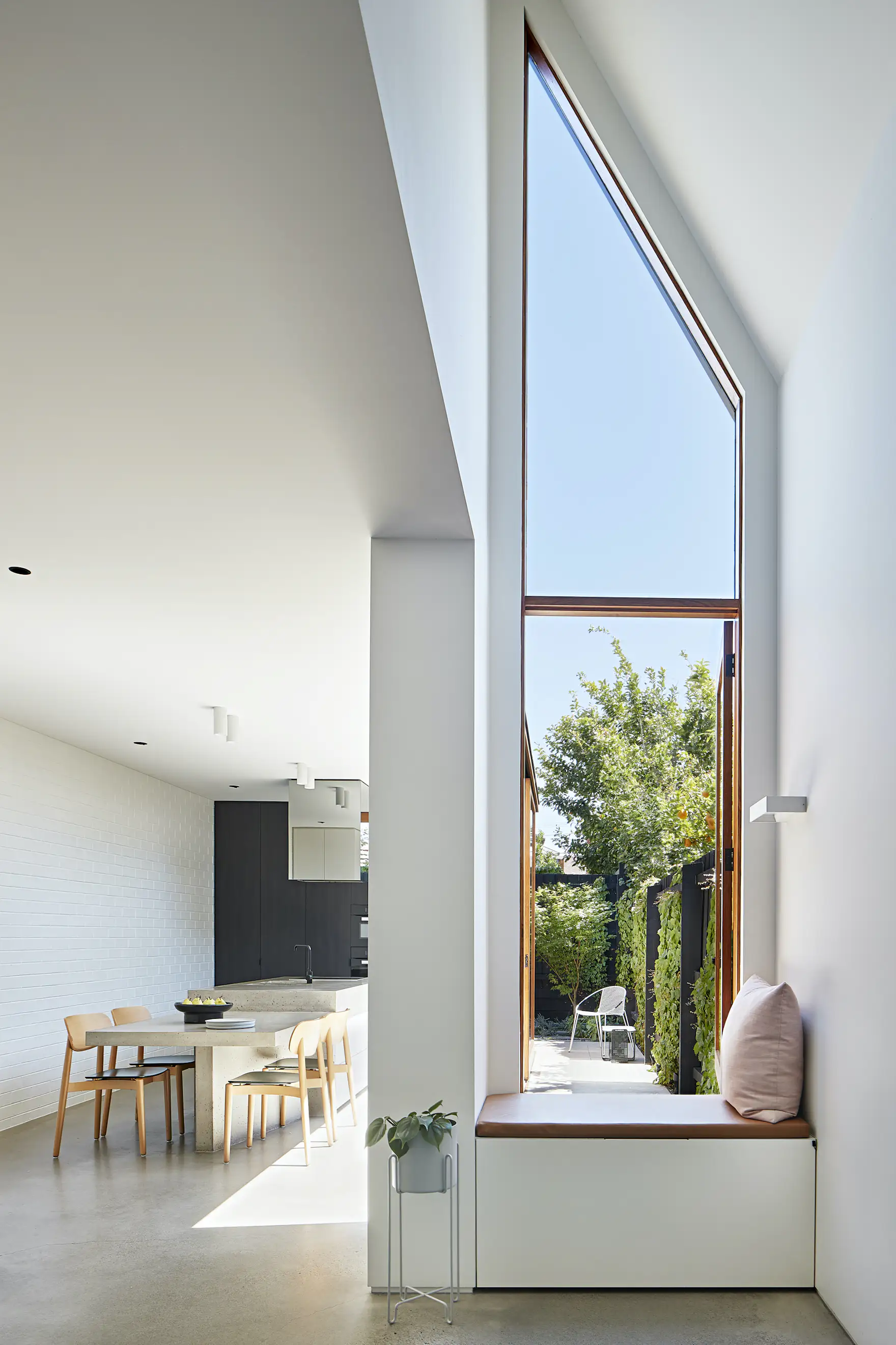 Photo 2 of 14 in An Emerging Architect Turns a Victorian Terrace House ...