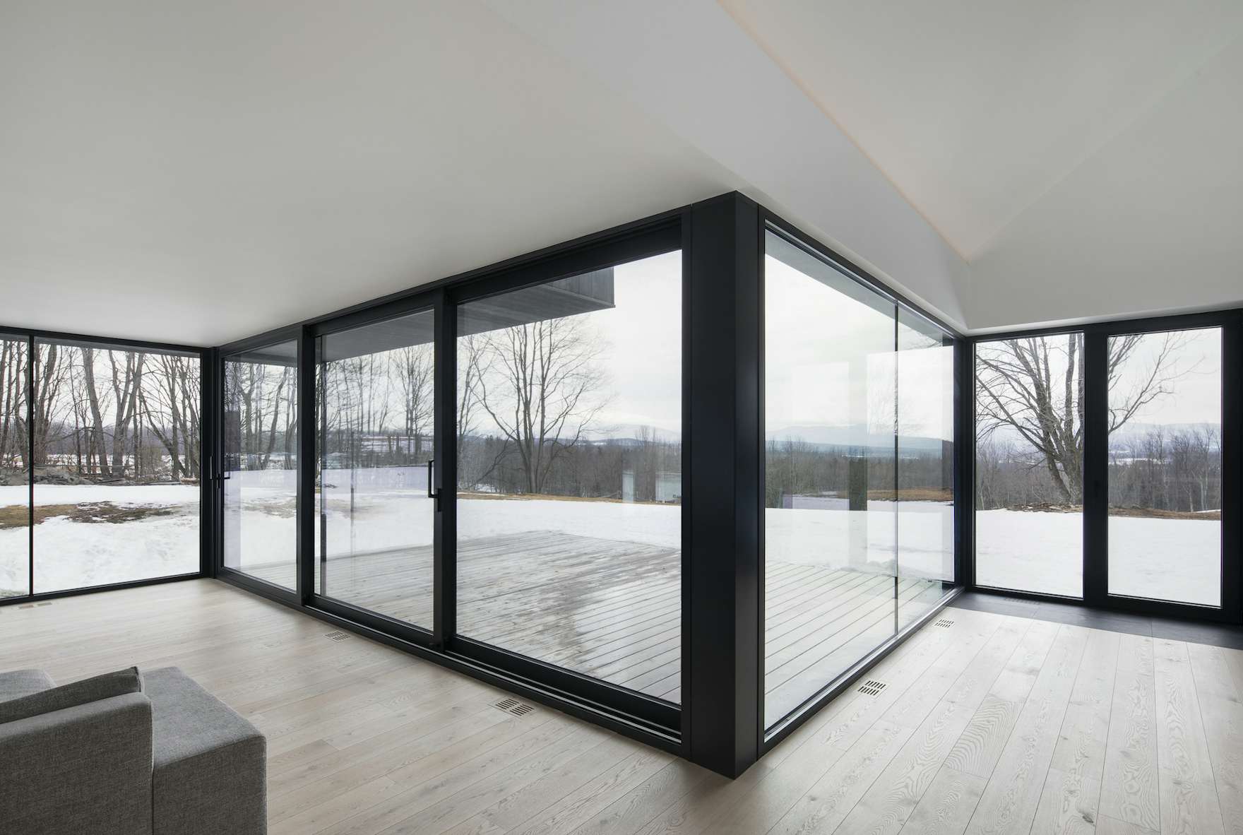 Photo 8 of 17 in This Modern Farmhouse in Quebec Will Make You Do a ...