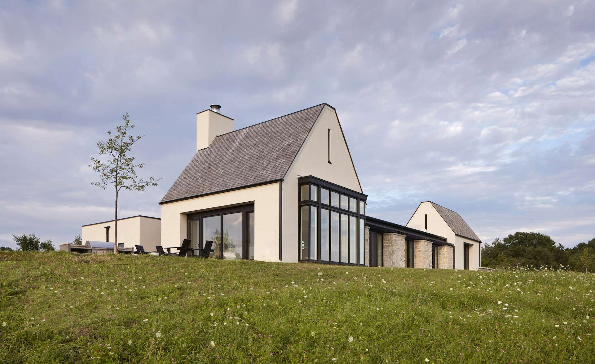 Photo 10 of 16 in This Idyllic Wisconsin Farmhouse Looks Like a Set of ...