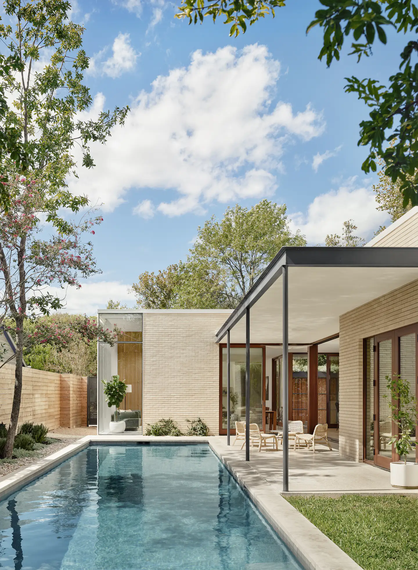Photo 4 of 20 in A Designer Swaps His 1950s House for a Bright and Airy ...