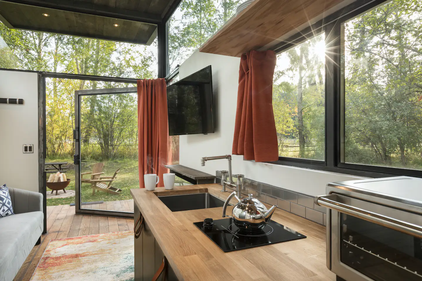 Road-Haus by Wheelhaus - Dwell