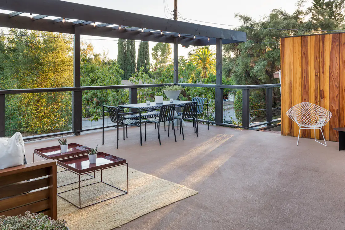 A Glowing Midcentury by Jack Corey Asks $1.8 Million in Los Angeles - Dwell