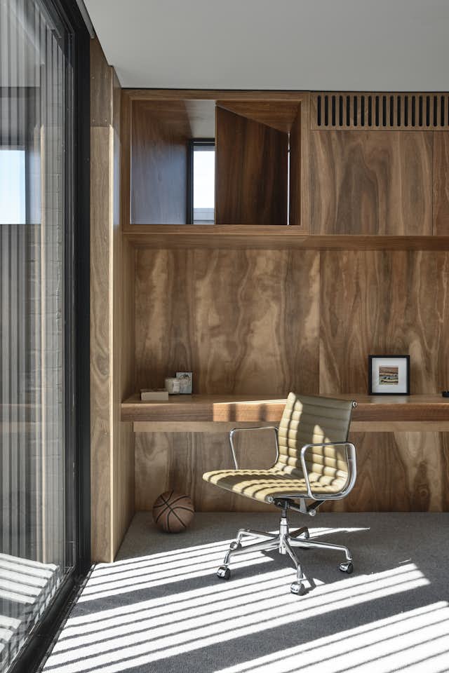 In Melbourne, a Quaint Victorian Facade Gives Way to Swaths of Marble ...