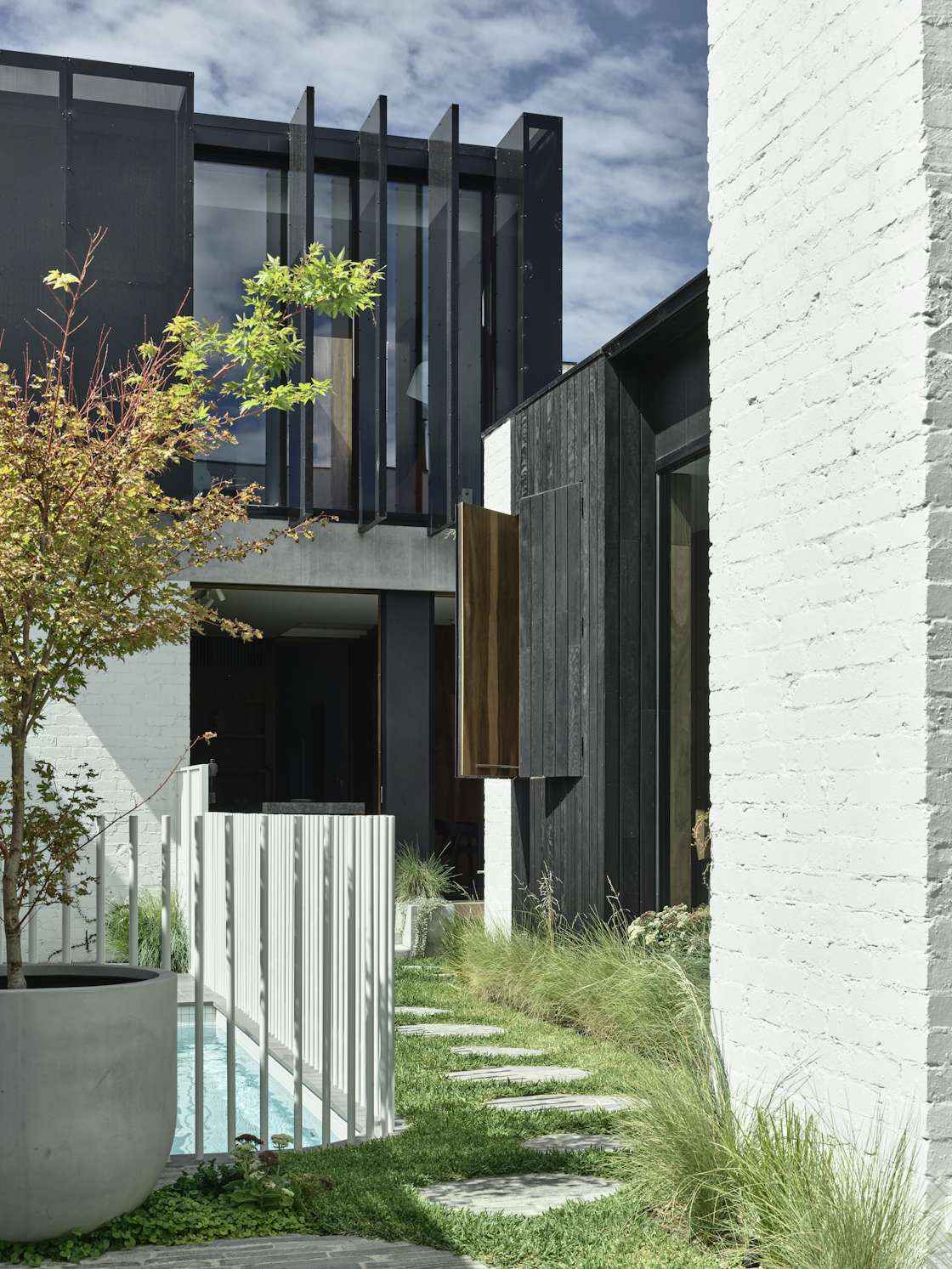 In Melbourne, a Quaint Victorian Facade Gives Way to Swaths of Marble ...