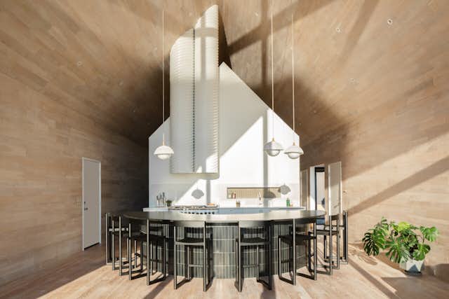 Photo 15 of 17 in This “House-Within-a-House” Plays With Sculptural ...