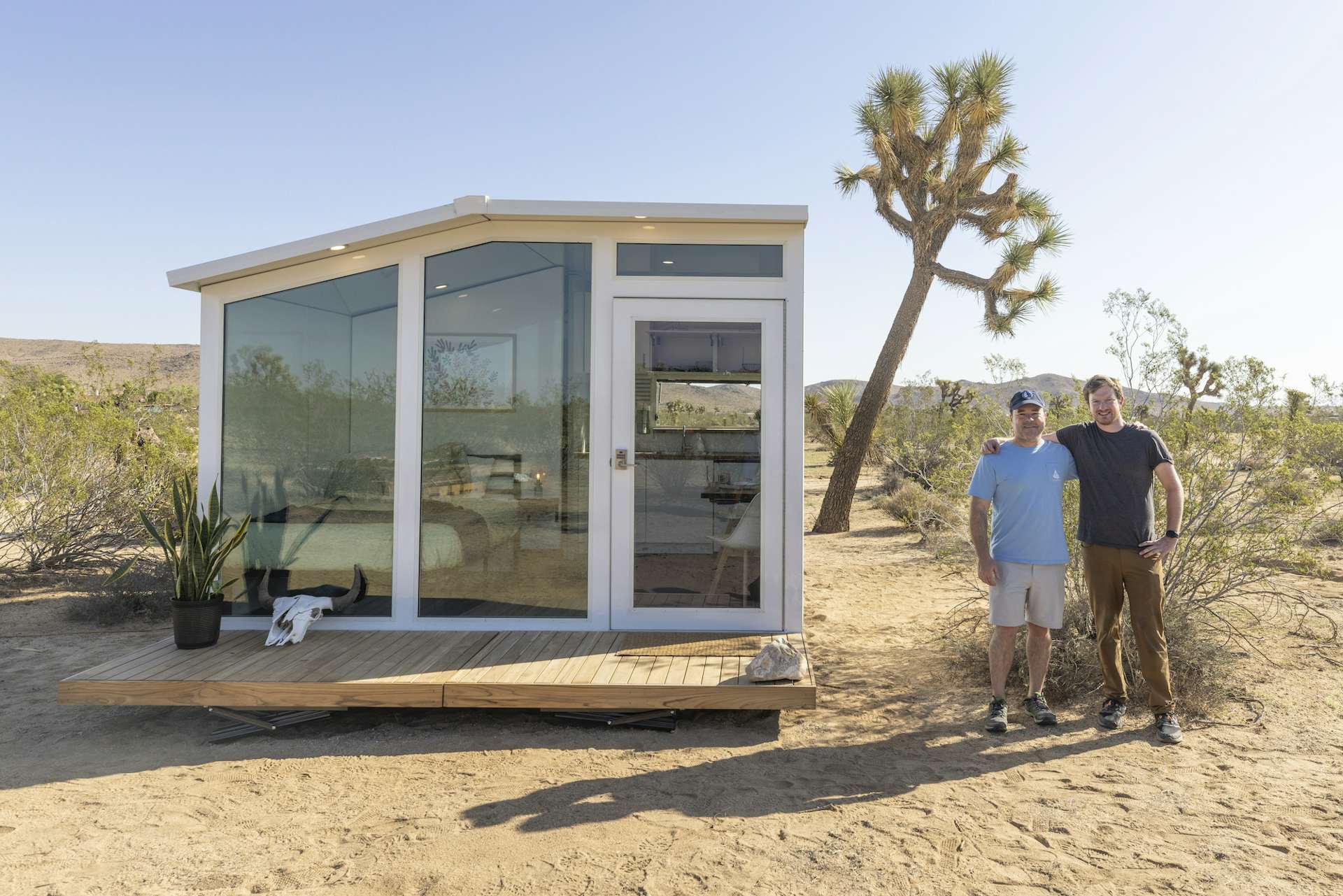 Photo 1 of 10 in A California Startup Rolls Out Flat-Pack Tiny Homes ...