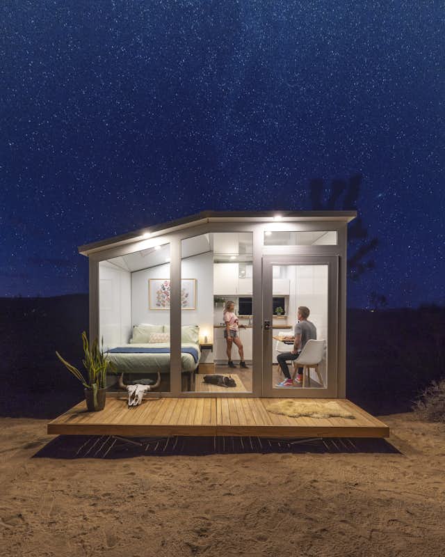 Photo 3 of 10 in A California Startup Rolls Out Flat-Pack Tiny Homes ...