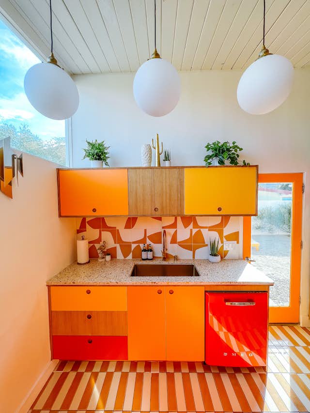 Photo 10 of 12 in A Historic Palm Springs Rental Is Transformed With a ...