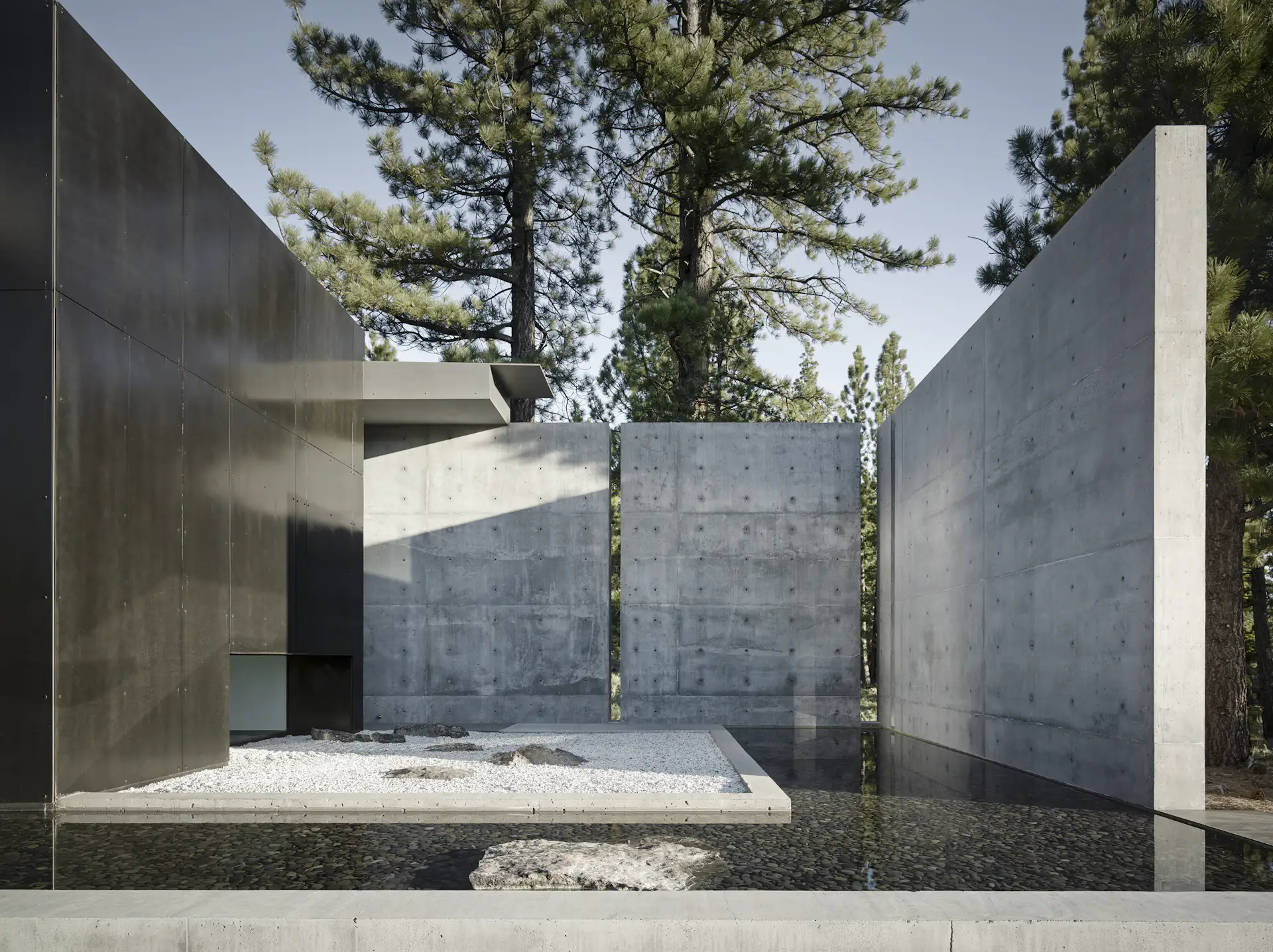 Creek House (10 Photos) - Dwell