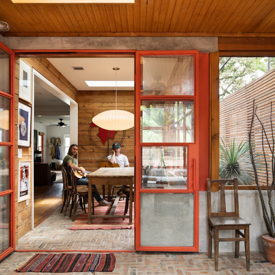 Photo 11 of 12 in A Historic Austin Bungalow Rides Again After a ...