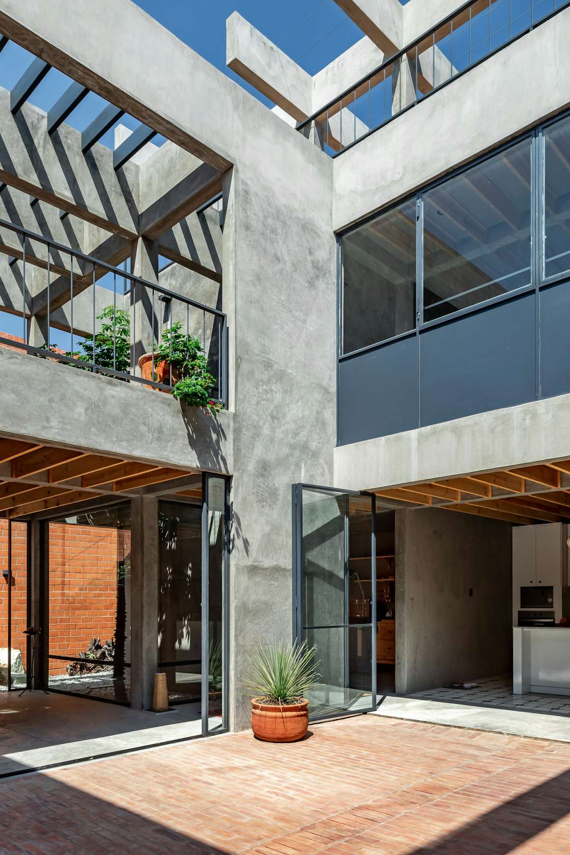Photo 7 of 19 in A Stoic Structure in Oaxaca Gives Way to a Couple’s ...