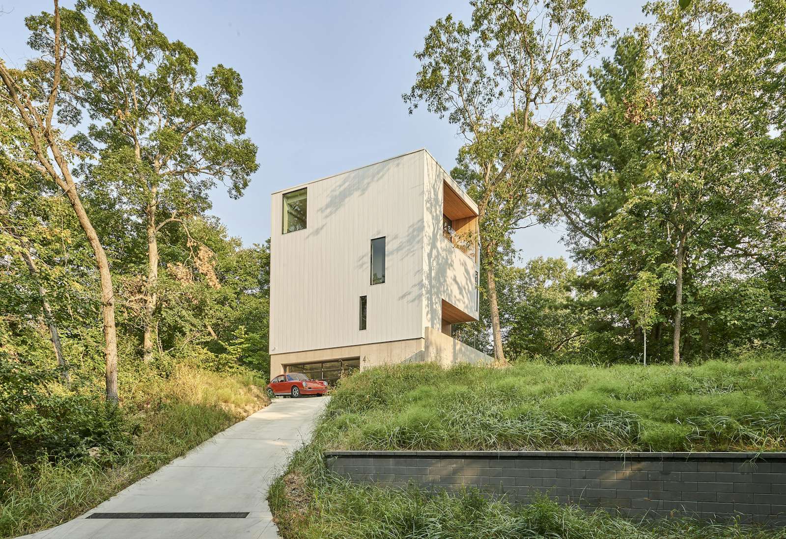 Photo 1 of 12 in There’s a Better View in Every Direction at This “Lake ...