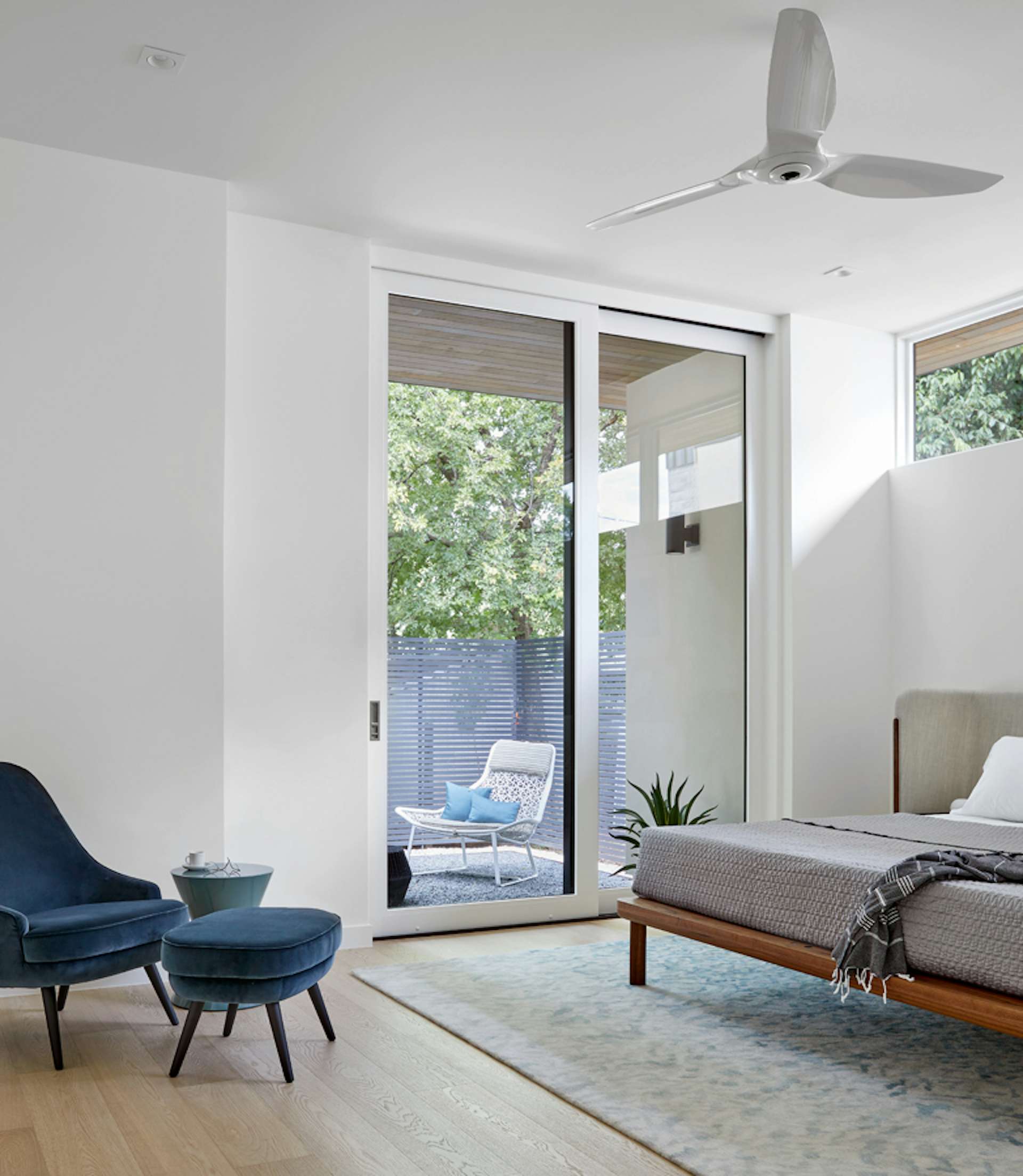 007 House (10 Photos) - Dwell