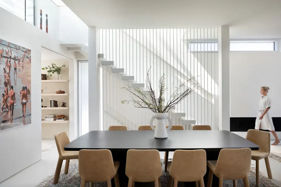 Point Grey Residence (18 Photos) - Dwell