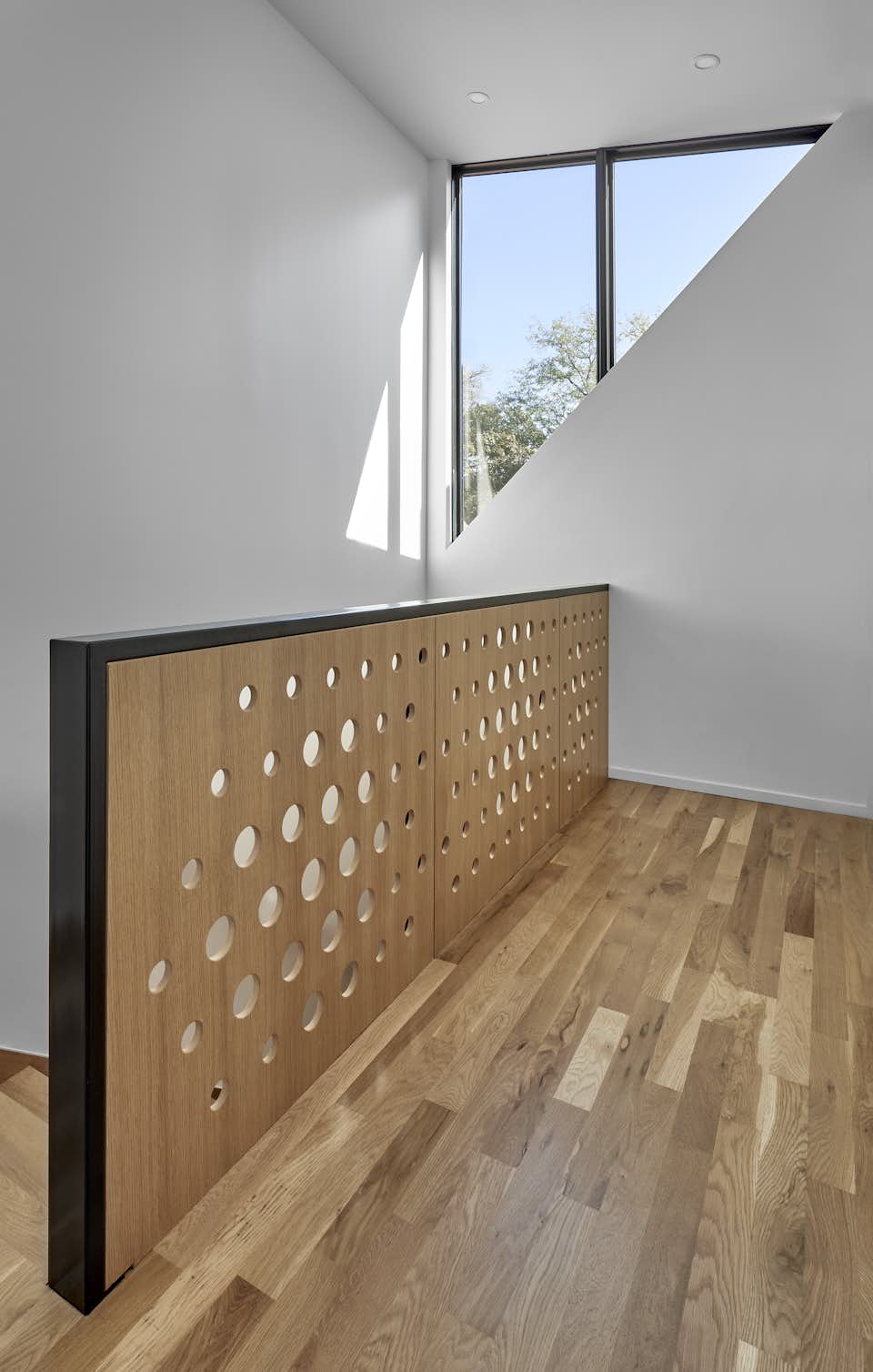 The Worker Cottage (12 Photos) - Dwell