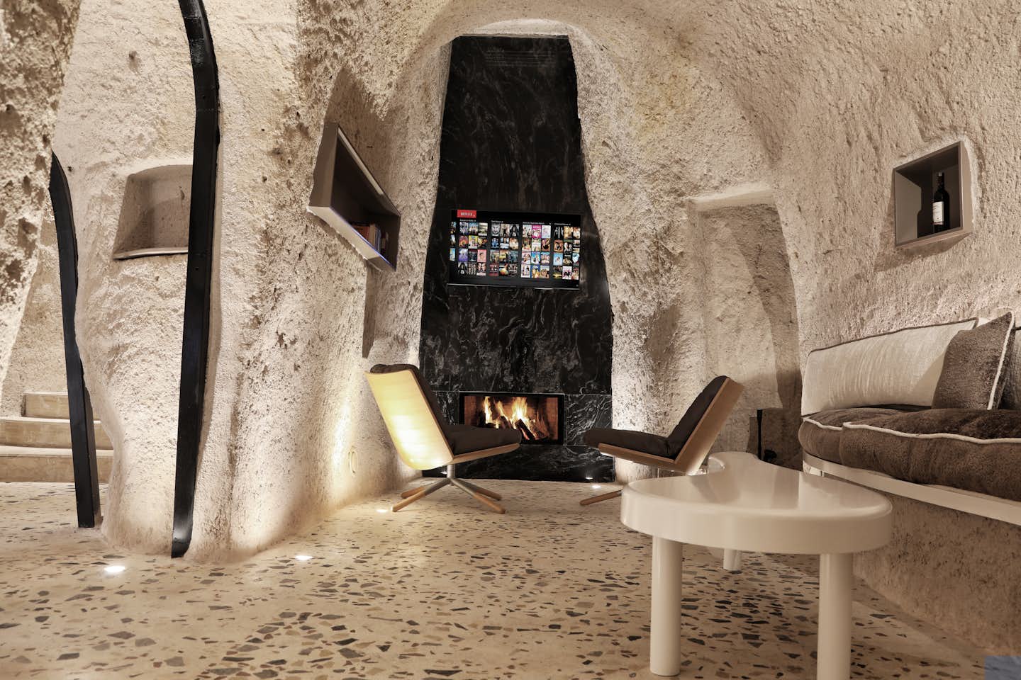 A Primal Space Gets a Swanky, Modern Twist in This Turkish Cave Loft ...